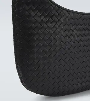 Bottega Veneta Intrecciato Leather Messenger Bag - Black
