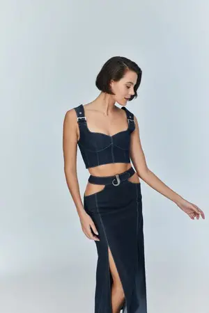 JENDUE Vonk Belted Top