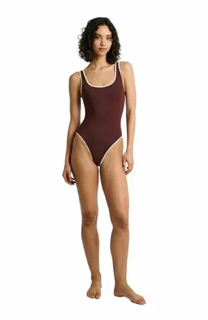 Onia Onia Arya High-Cut One-Piece Rum/egret