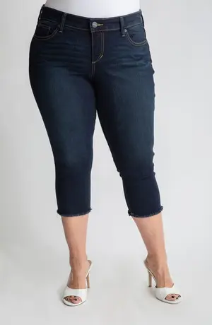 SLINK JEANS Frayed Crop Capri Jeans - Baylor
