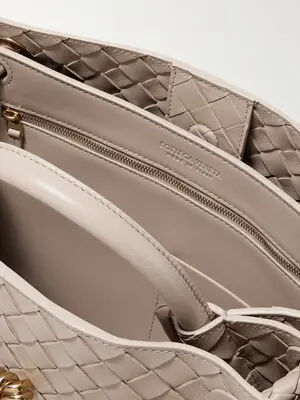Bottega Veneta Andiamo Medium Intrecciato Leather Tote - Neutrals