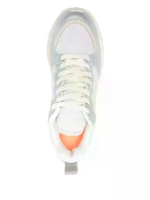 VEJA V-90 Sneakers