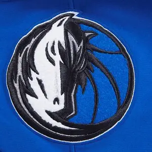 PRO STANDARD Dallas Mavericks Area Code Pullover Hoodie