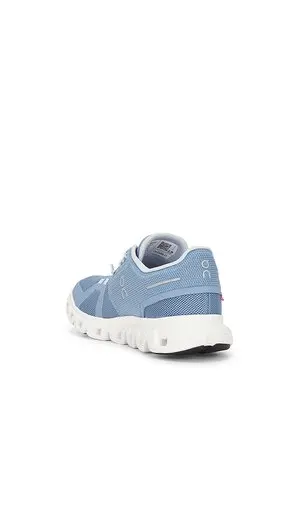 On Cloud 6 Sneaker - Chambray & White