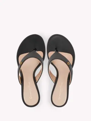 GIANVITO ROSSI Ascent Thong 55 Sandals - Black