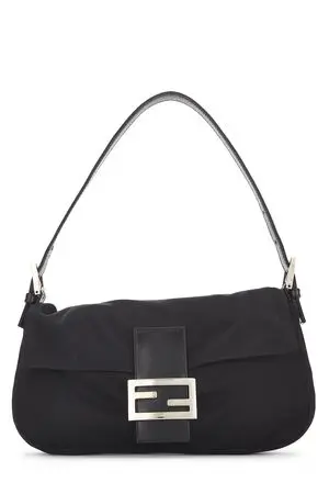 Fendi Logo Shoulder Bags