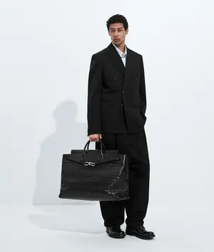 Bottega Veneta Large Andiamo Voyager - Black