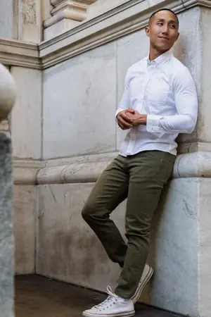 PETER MANNING NYC Travel Jeans Standard Fit - Olive