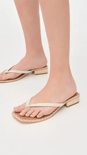 Dolce Vita Barty Sandals - White Leather