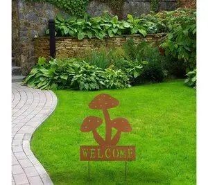 YOUNG'S INC. Young's Metal Mushroom Welcome Sign - One-color