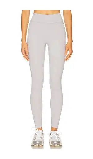 437 The Essentials Legging In Grey - Heather Grey