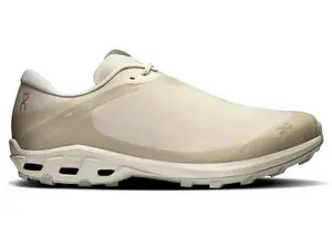 On Cloudventure Peak Sneakers - Ice/moon