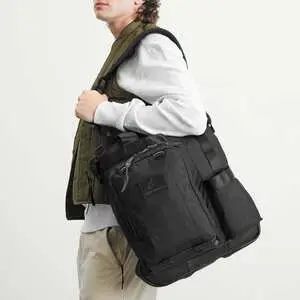 GREGORY Quarry Helmet Bag