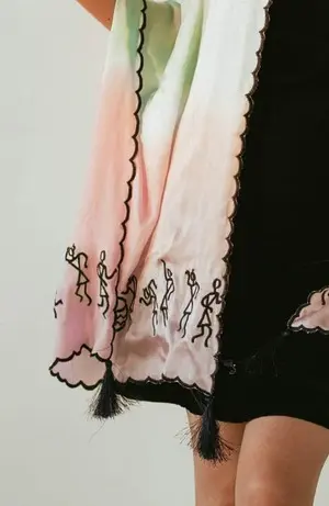 RAAS Varli Embroidered Shaded Scarf