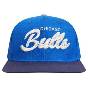 PRO STANDARD Navy Chicago Bulls Legacy Snapback Hat