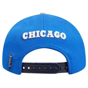 PRO STANDARD Navy Chicago Bulls Legacy Snapback Hat