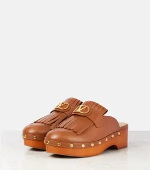 Valentino Garavani Vlogo Leather Clogs
