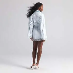 SKIMS Woven Shine Lace Robe - Cloud