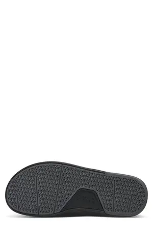 Travis Mathew The Daily Flip Flop