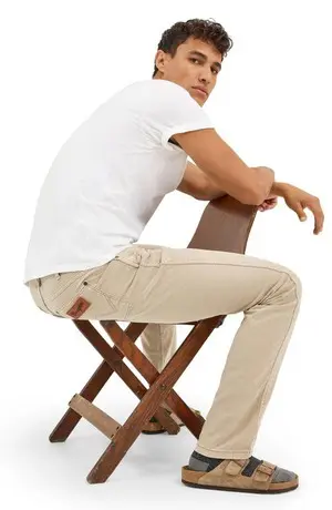 Wrangler Greensboro Straight Leg Jeans