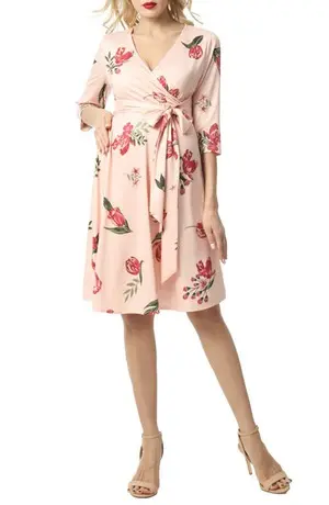 Kimi + Kai V Neck Dresses