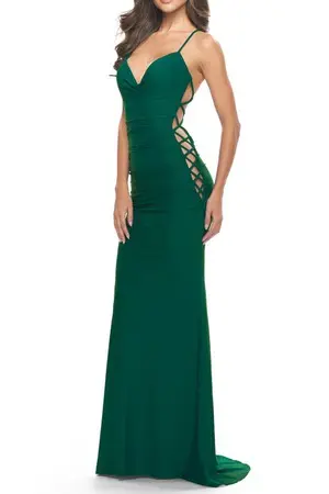 La Femme Jersey Gown With Criss-cross Details - Emerald