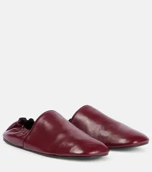 Khaite Banks Leather Slip-on Shoes - Burgundy