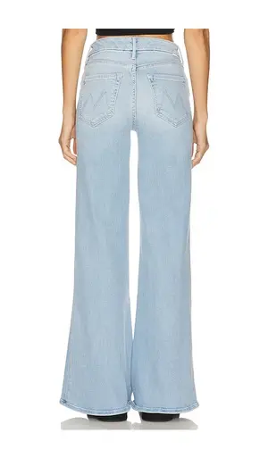 MOTHER The Roller Sneak Jeans