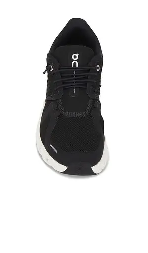 On Cloud Sneaker - Black