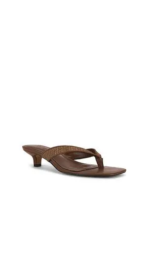 Steve Madden Tracie Kitten Heel Sandal In Brown - Brown Raffia