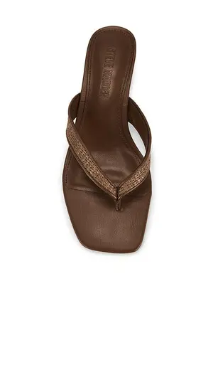 Steve Madden Tracie Kitten Heel Sandal In Brown - Brown Raffia