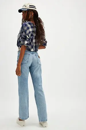 Wrangler Medium Wash Bottoms For Women
