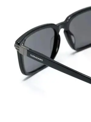 FERRAGAMO Sunglasses