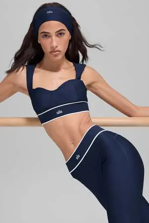 Alo Yoga Airlift Alignment Bra - Navy/white