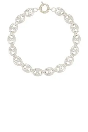 Timeless Pearly Silver Jewelry