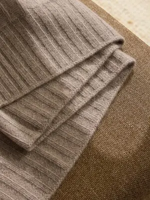 Ralph Lauren Cable-knit Cashmere Throw - Brown
