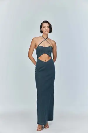 JENDUE Monte Maxi Denim Dress With Halter Neck And Cutout Waist