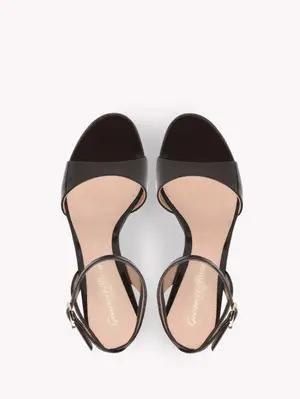 GIANVITO ROSSI Nancy Sandals - Red