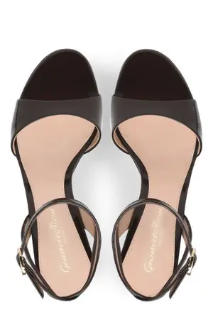 GIANVITO ROSSI Nancy Sandals - Red