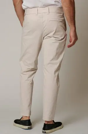 LEISURE LAB Stretch Cotton Chino Pant - Shell