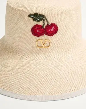 Valentino Garavani Vlogo Signature Straw Bucket Hat With Cherryfic Embroidery - Natural/multicolour