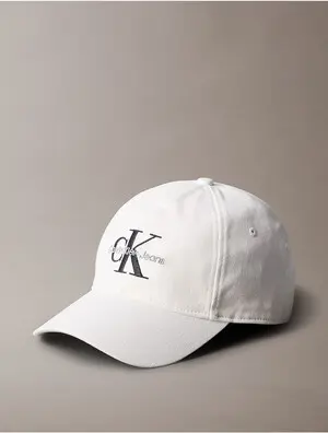 Calvin Klein Jeans embroidered baseball caps