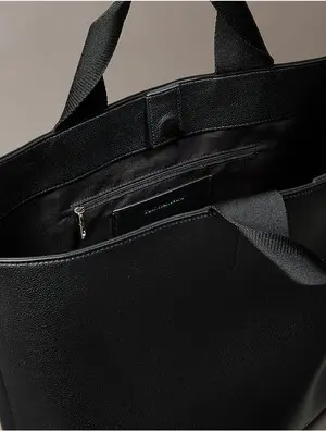 Calvin Klein Ultralight Tote