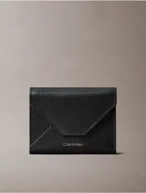 Calvin Klein Leather Envelope Bifold Wallet - Black