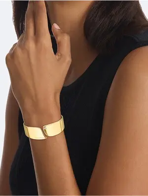 Calvin Klein Minimalist Bangle - Gold