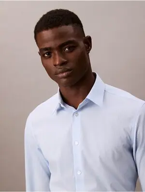 Calvin Klein Solid Slim Fit Button-down Shirt - Blue