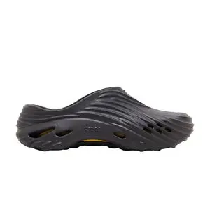 CROCS Echo Wave Slides - Black