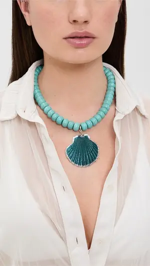 JULIETTA Seashell Necklace