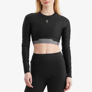 On Train Long Sleeve Crop Top - Black