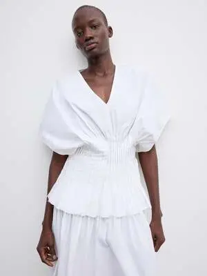 HOUSE OF DAGMAR Poplin V-neck Top - White